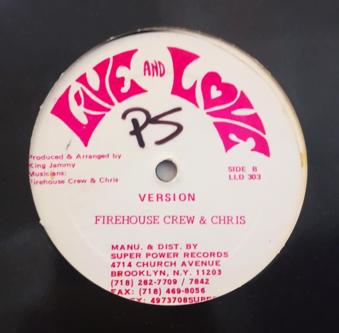 Tiger – Briggi Dip / Firehouse Crew & Chris - Version - Boa Viagem Discos