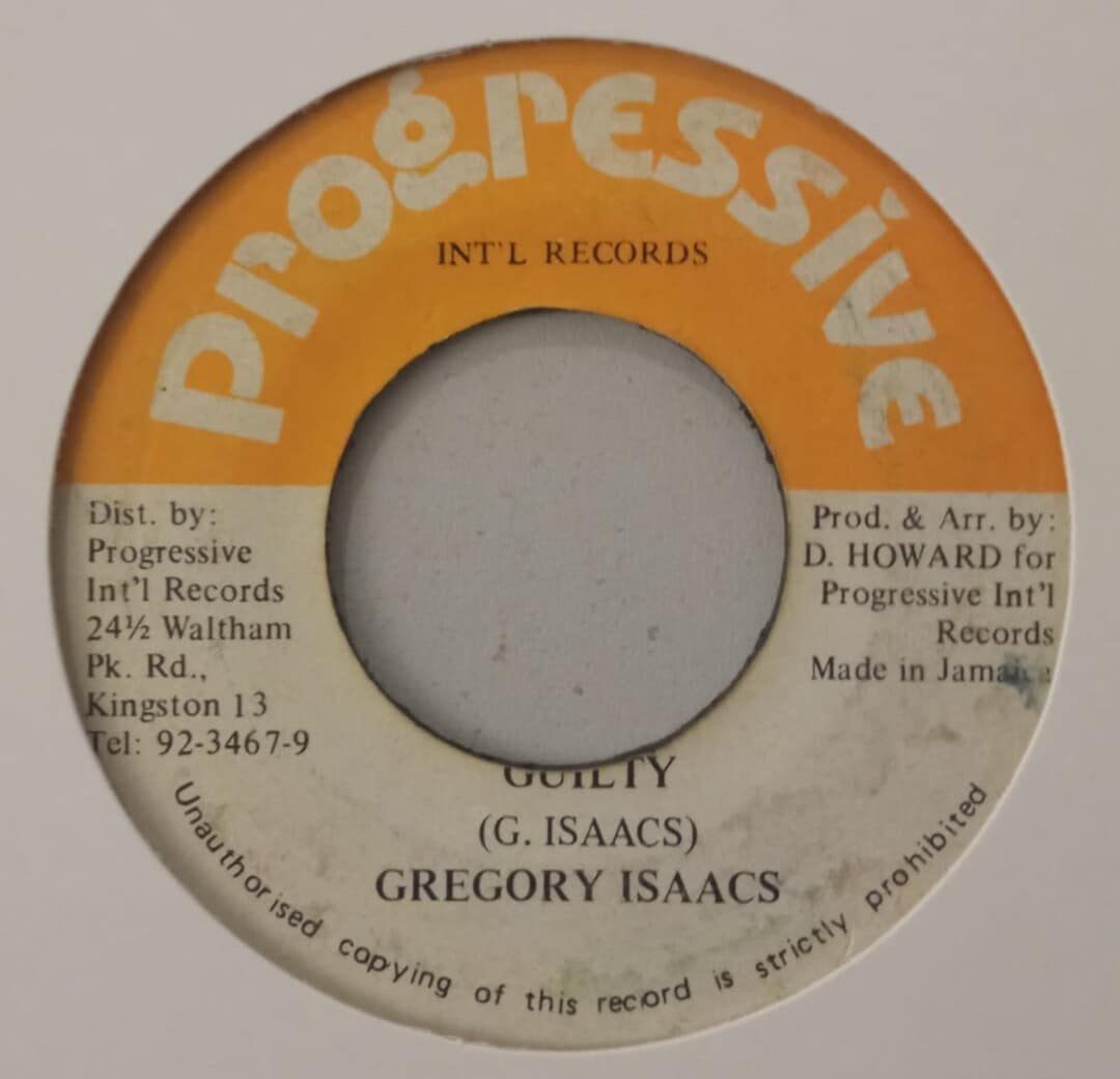 Gregory Isaacs - Guilty / Version | LP Vinil | Boa Viagem Discos