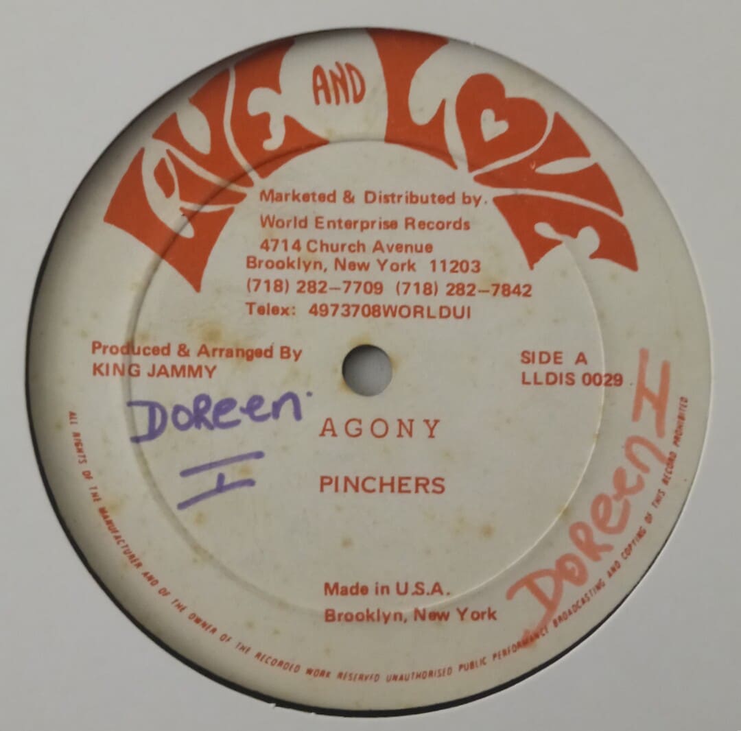 Pinchers - Agony / Version - Boa Viagem Discos