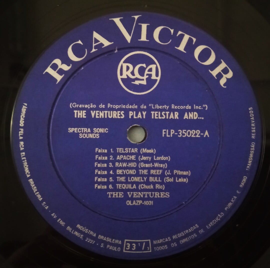 The Ventures - The Ventures Play Telstar, The Lonely Bull - Boa Viagem ...